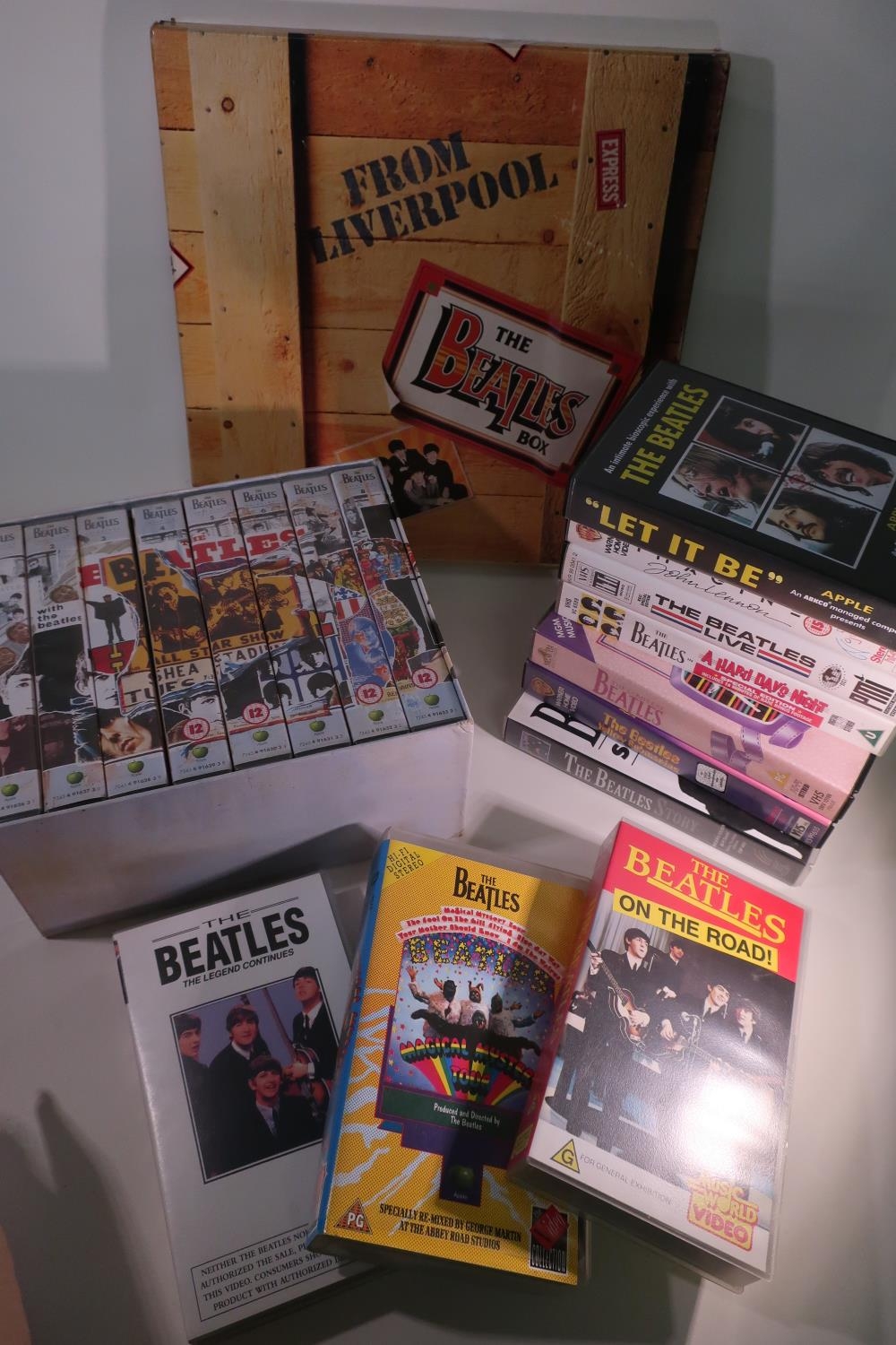The Beatles boxset 8 LP record - auctions & price archive