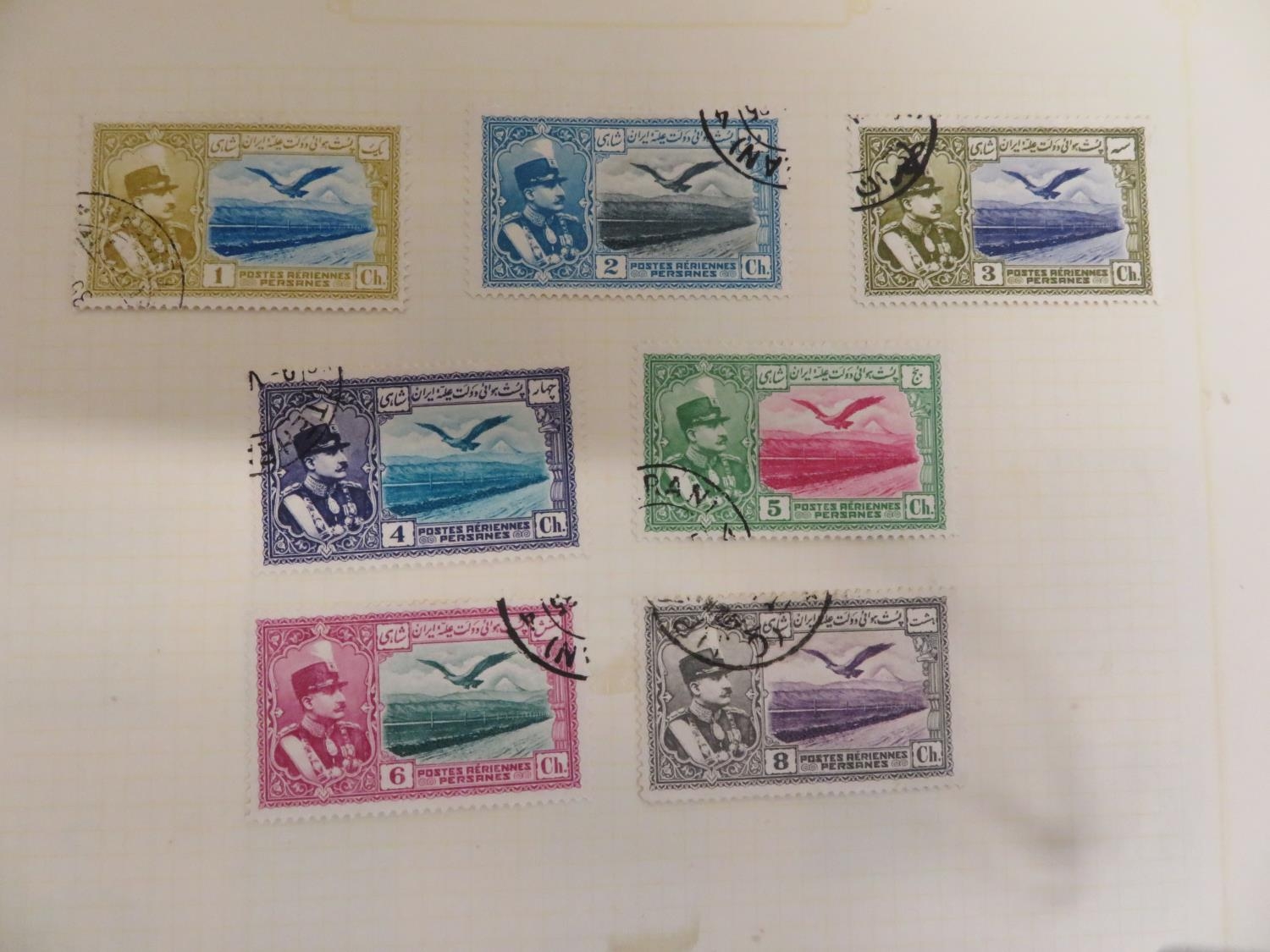 Acme stamp album containing All World - Auktionen & Preisarchiv