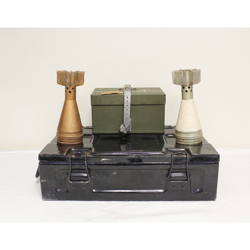 British WW2 P60 25 pounder ammunition box dated 1943, 1956 B... | Barnebys