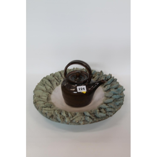 David Winkley Pottery glazed teapot and a large pottery abst... | Barnebys