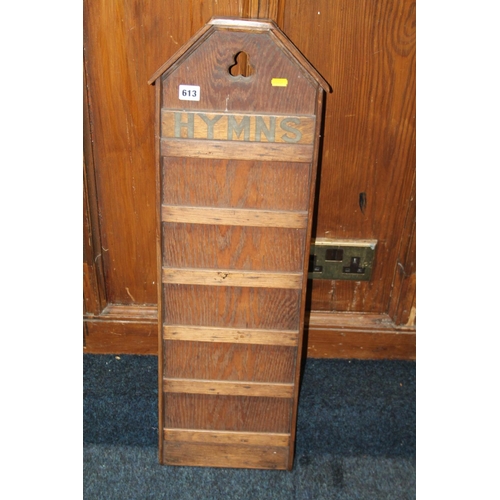 Antique oak 'Hymns' board. | Barnebys